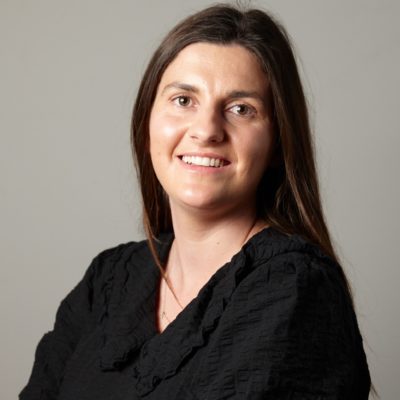 Layne Beachley wins the Dawn Award for her courage and bravery