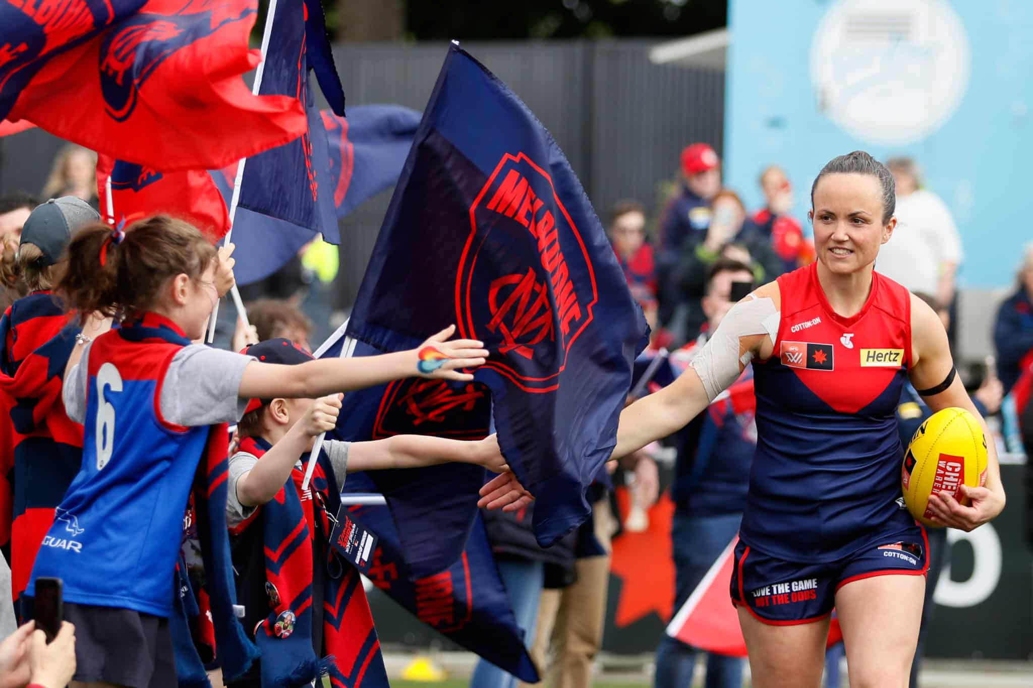 AFLW players to get 29 per cent pay rise under new agreement