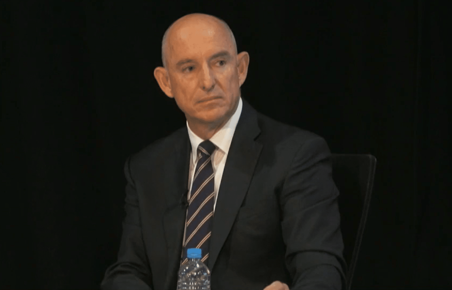 The missed opportunities of "dutiful cabinet" men