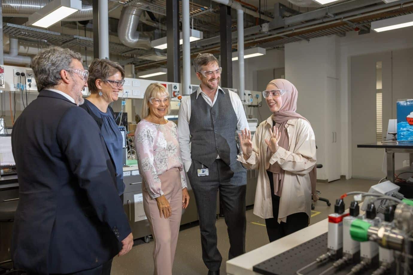 Engineering foundation gifts $2.6m to UNSW to attract more female students