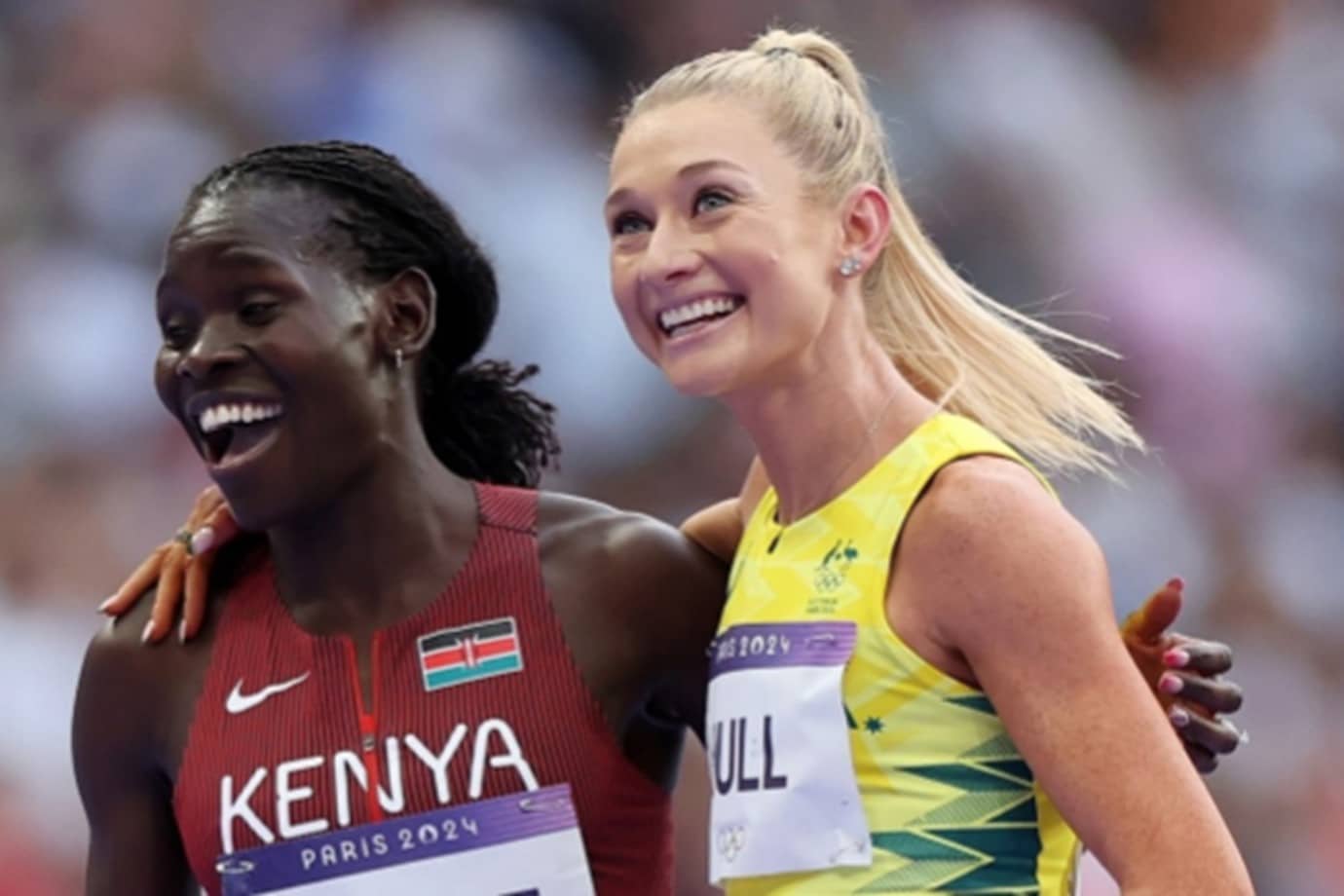 Jessica Hull advances to the 1500m "mega-final" at Paris Olympics ...