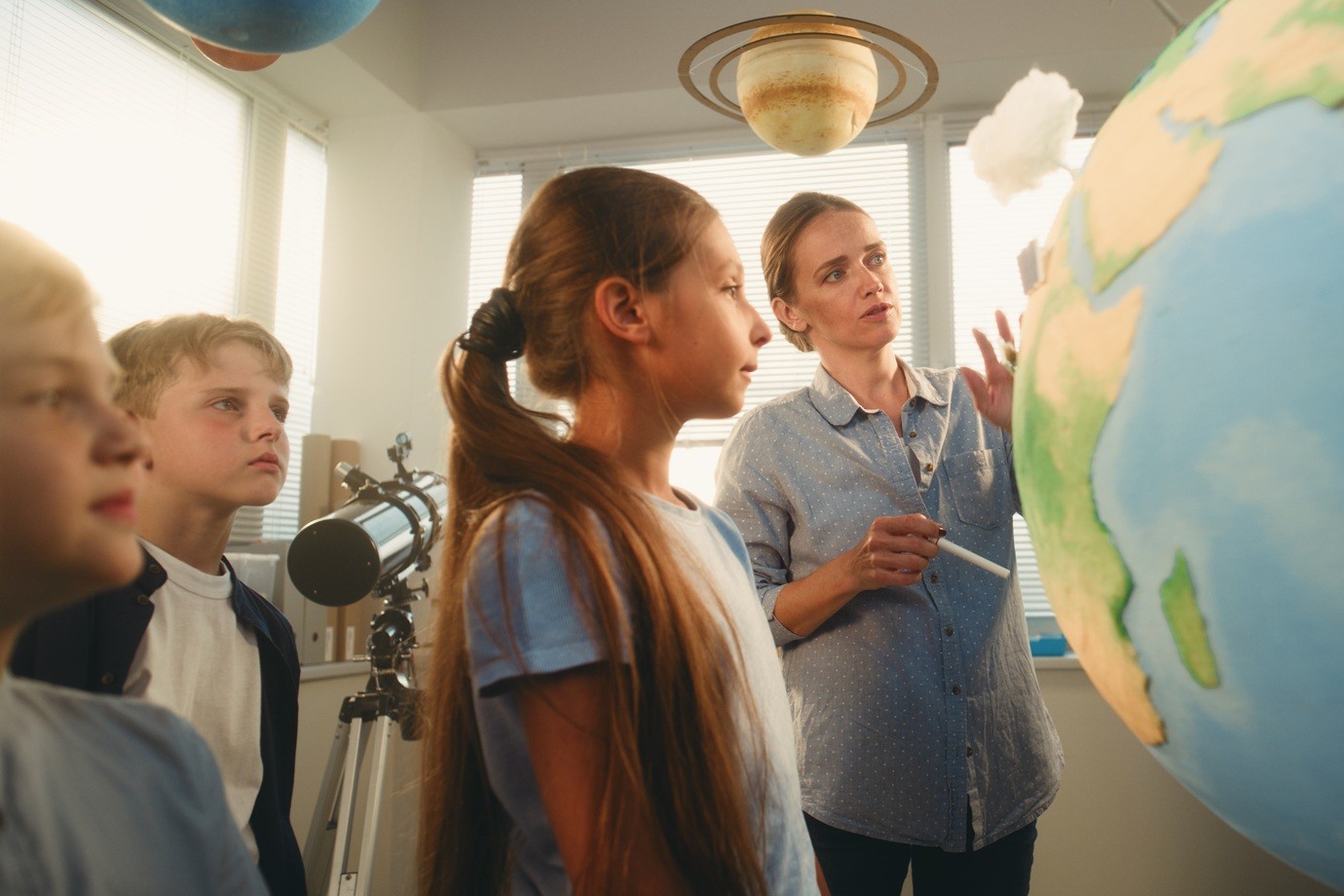 Survey reveals gender gap in climate-driven hesitation to have kids