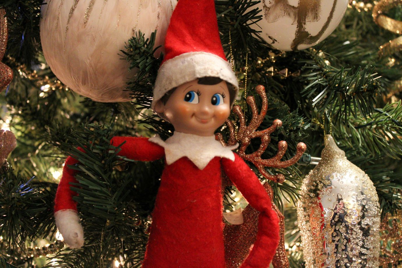 Mental load maxed out? Take the pressure off at Christmas